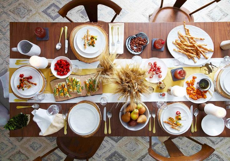 Design Addict Mom: 15 Thanksgiving Table Ideas.