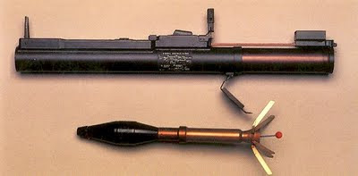 M72 LAW antitank rocket launcher (USA)