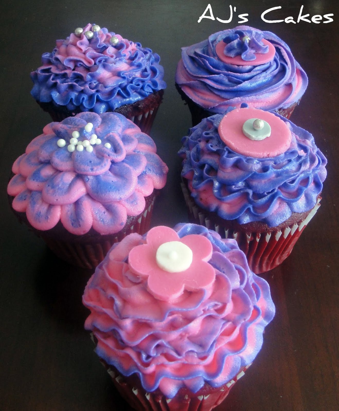 AJ's Cakes: Pink and Purple Jumbo Cupcakes
