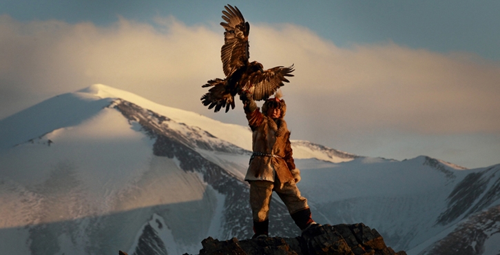 White Wolf : Mongolian Girls Carry On a Cherished 6,000-Year-Old ...