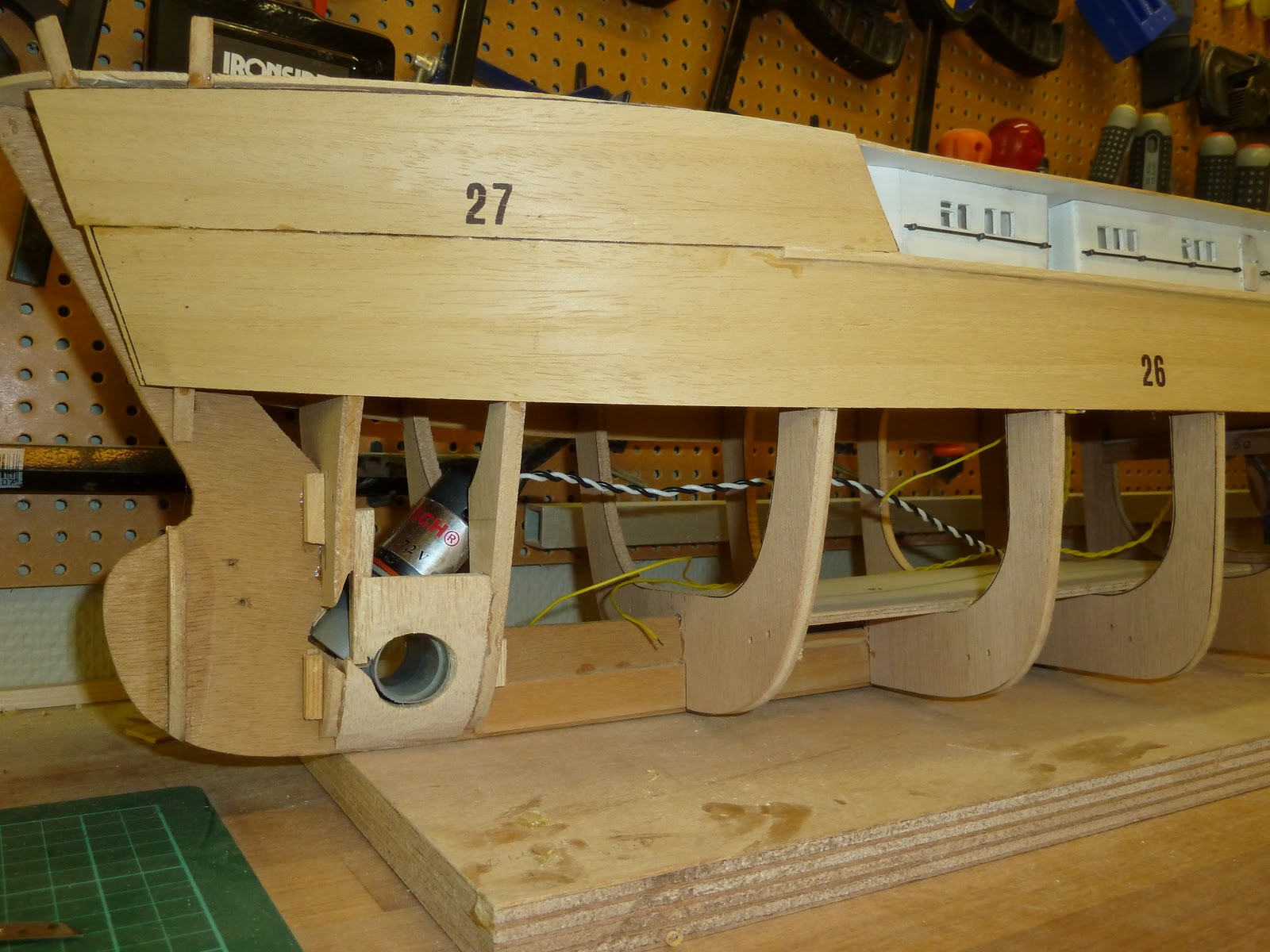 SMIT ROTTERDAM: Strips