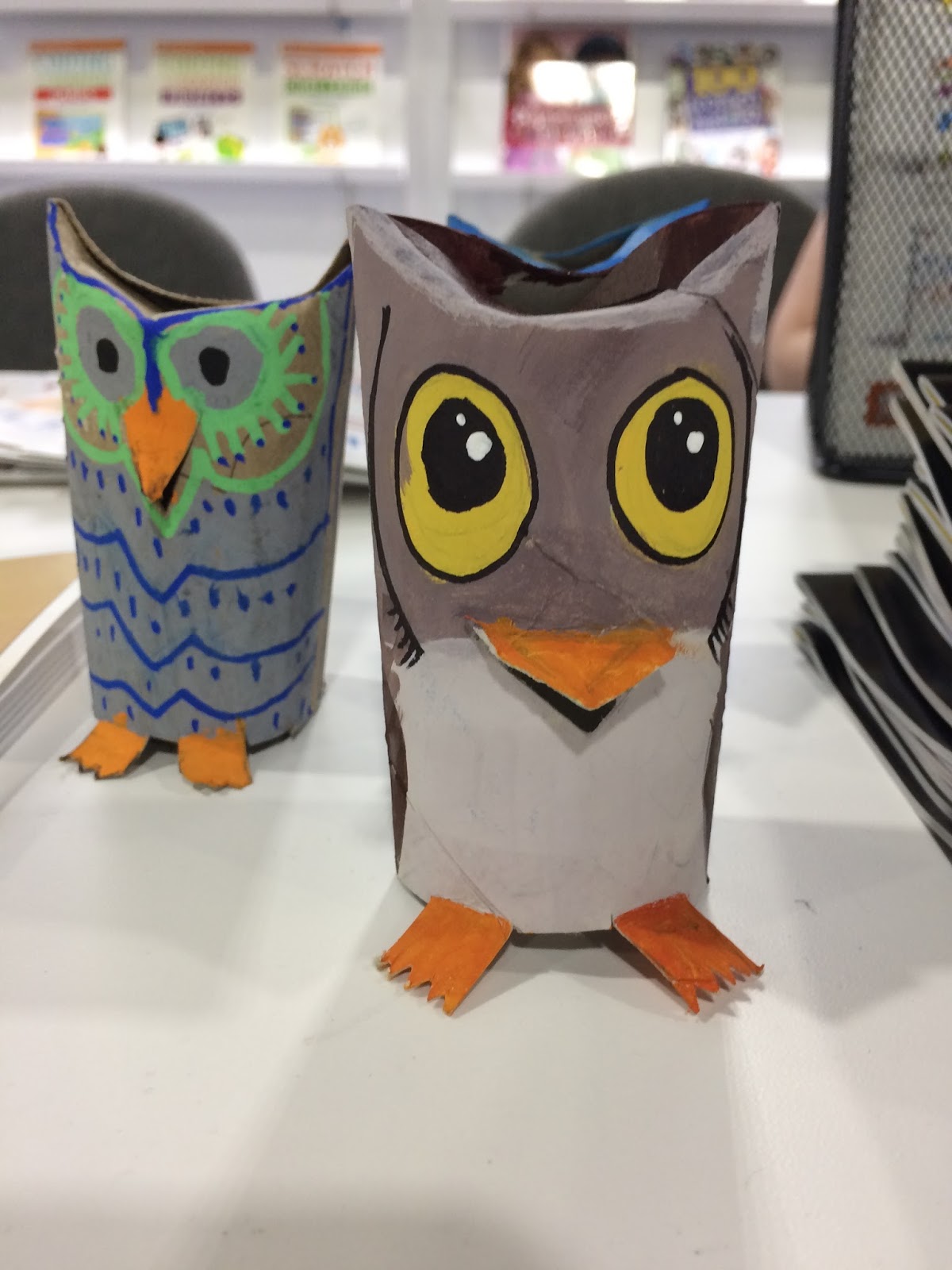 The Nonfiction Detectives: Out of the Box: 25 Cardboard Engineering ...