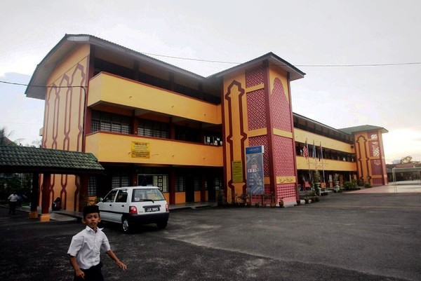 Labun Cikgu Lin: ADA SEKOLAH AGAMA RAKYAT MASIH DI TAHAP "HIDUP SEGAN ...