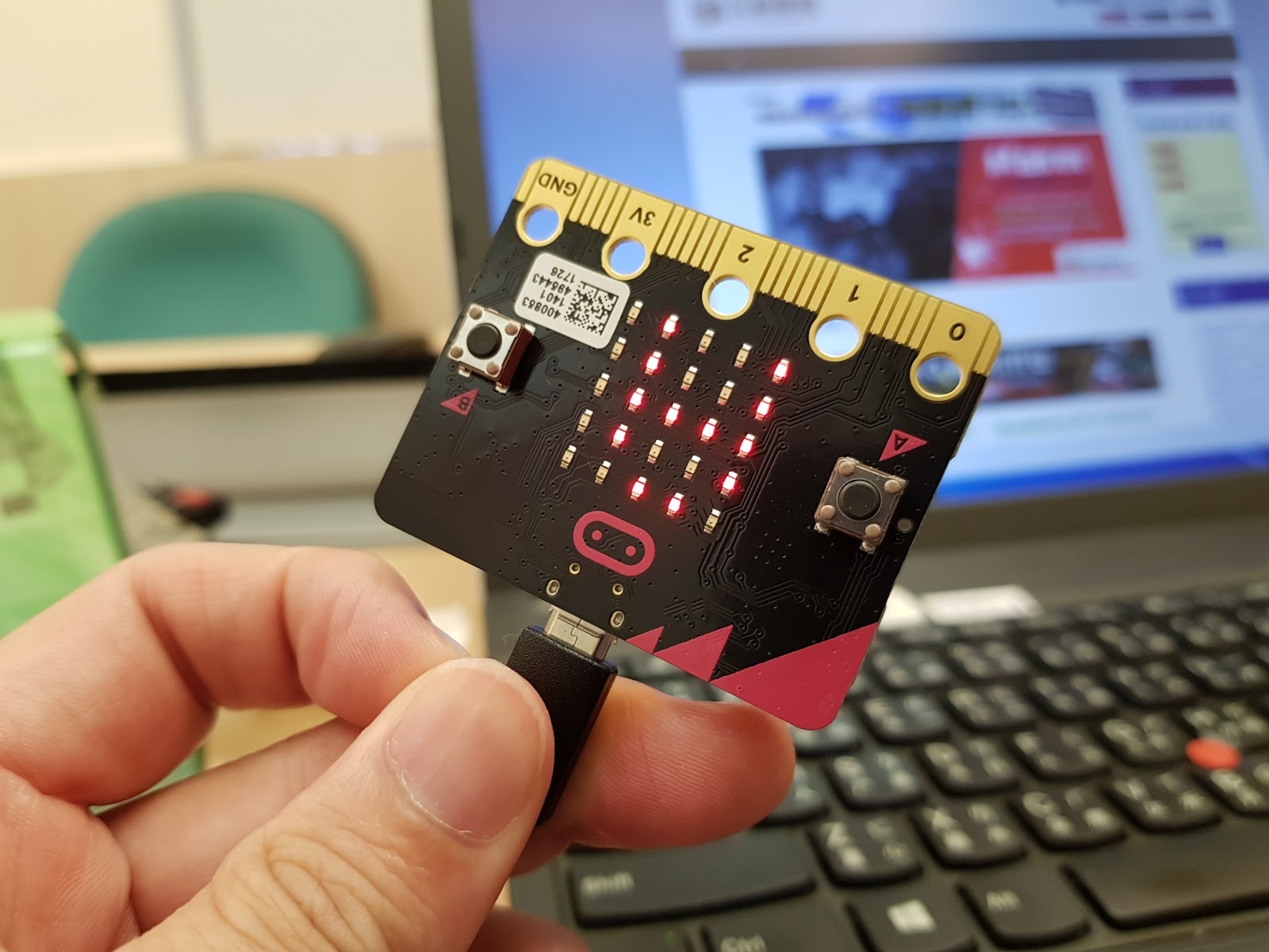 IT Lab艾鍗學院技術Blog: About BBC Micro: bit