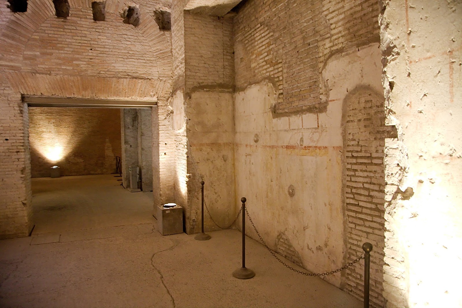 DOMUS AUREA - nuove scoperte archeologiche