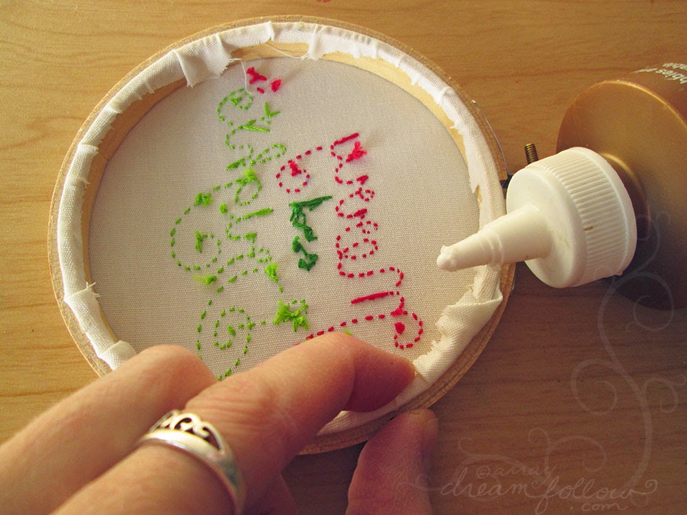 little dear tracks: Make a ribbon wrapped hoop frame