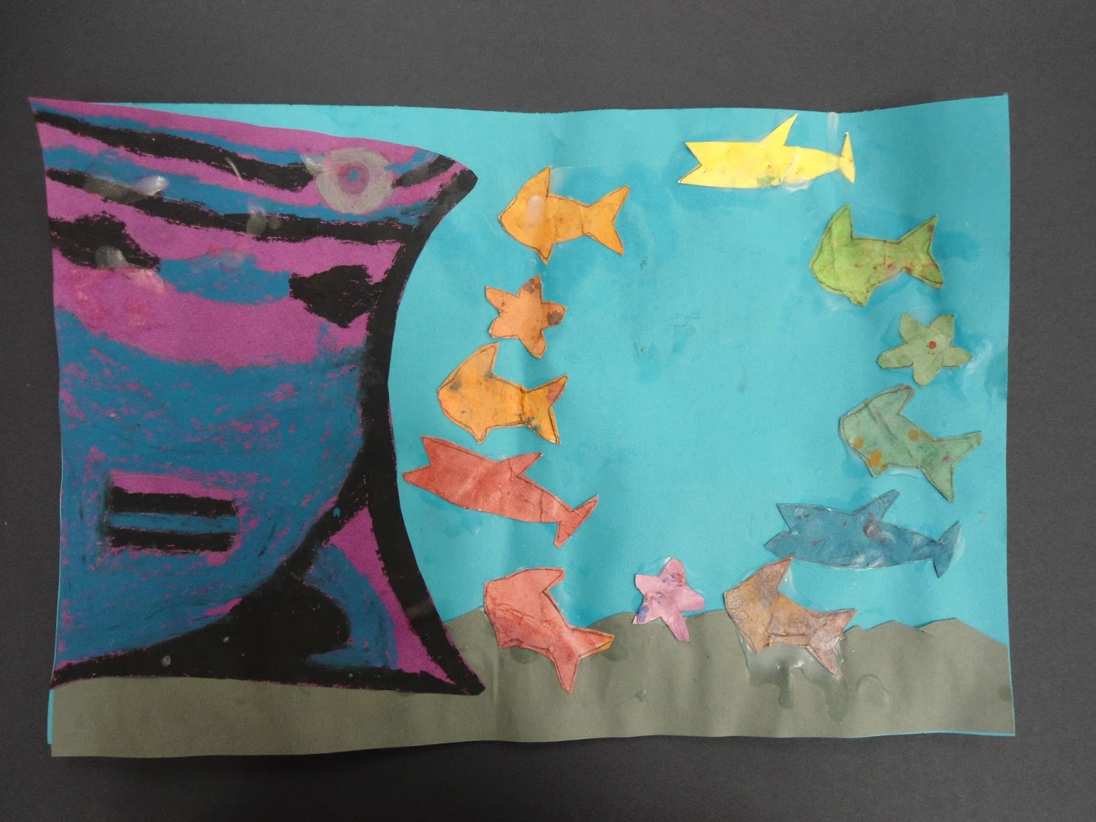 Park Art Kingdom: Color Wheel Fish