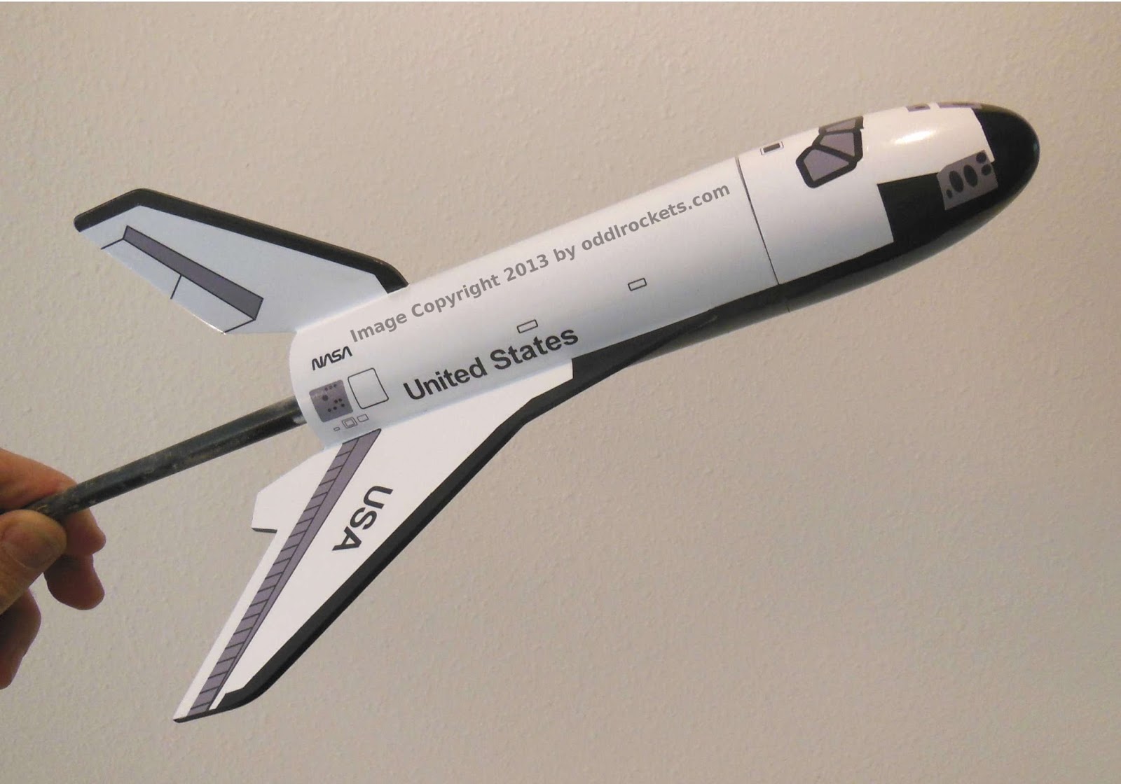 Space Shuttle Model Rocket Kit Estes