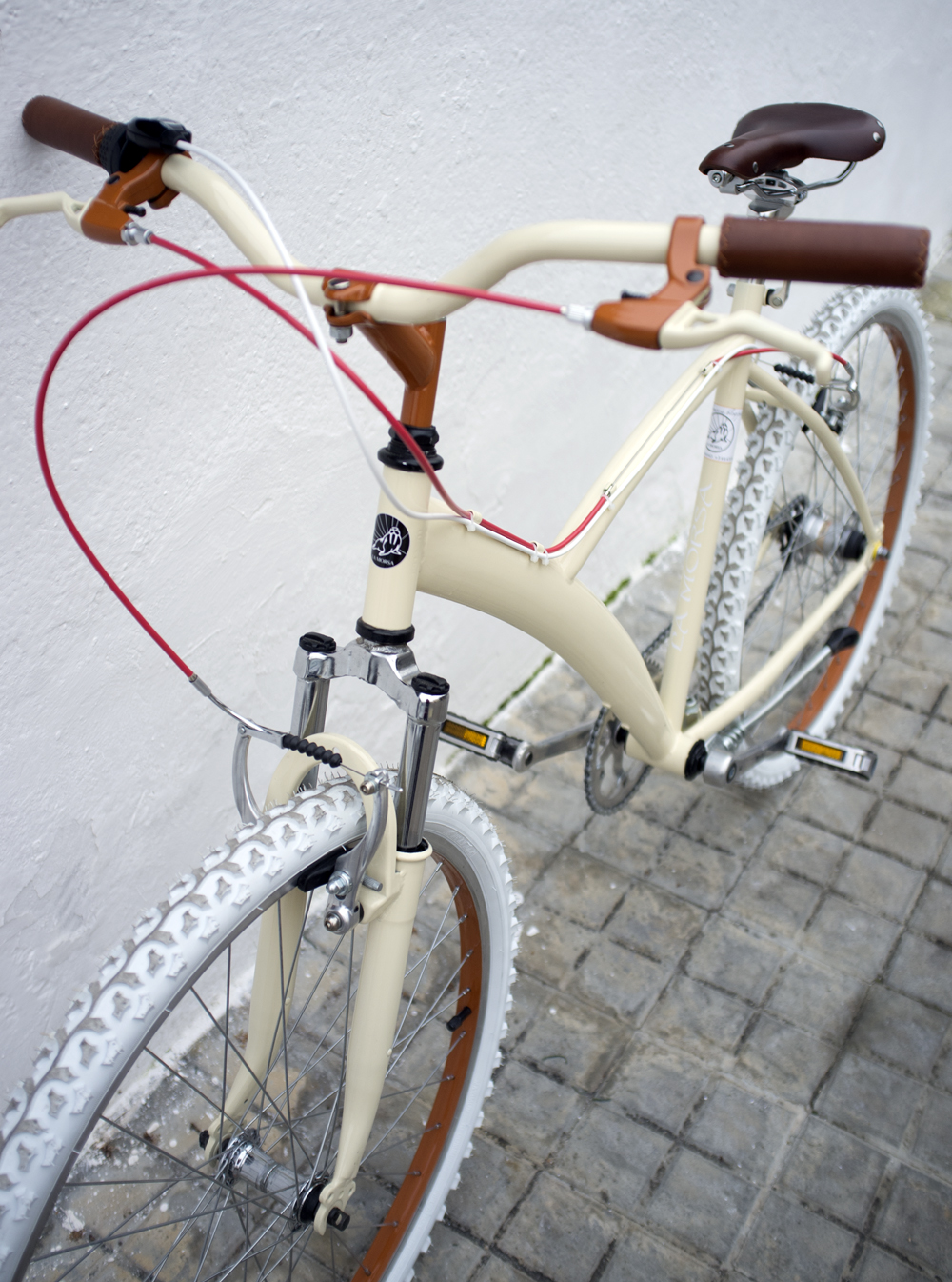 Bicicletas acabadas a mano. A tu gusto, o al mío. Customización, fixies ...