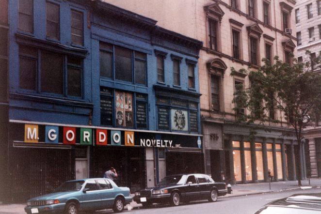 New York - History - Geschichte: Gordon Novelty