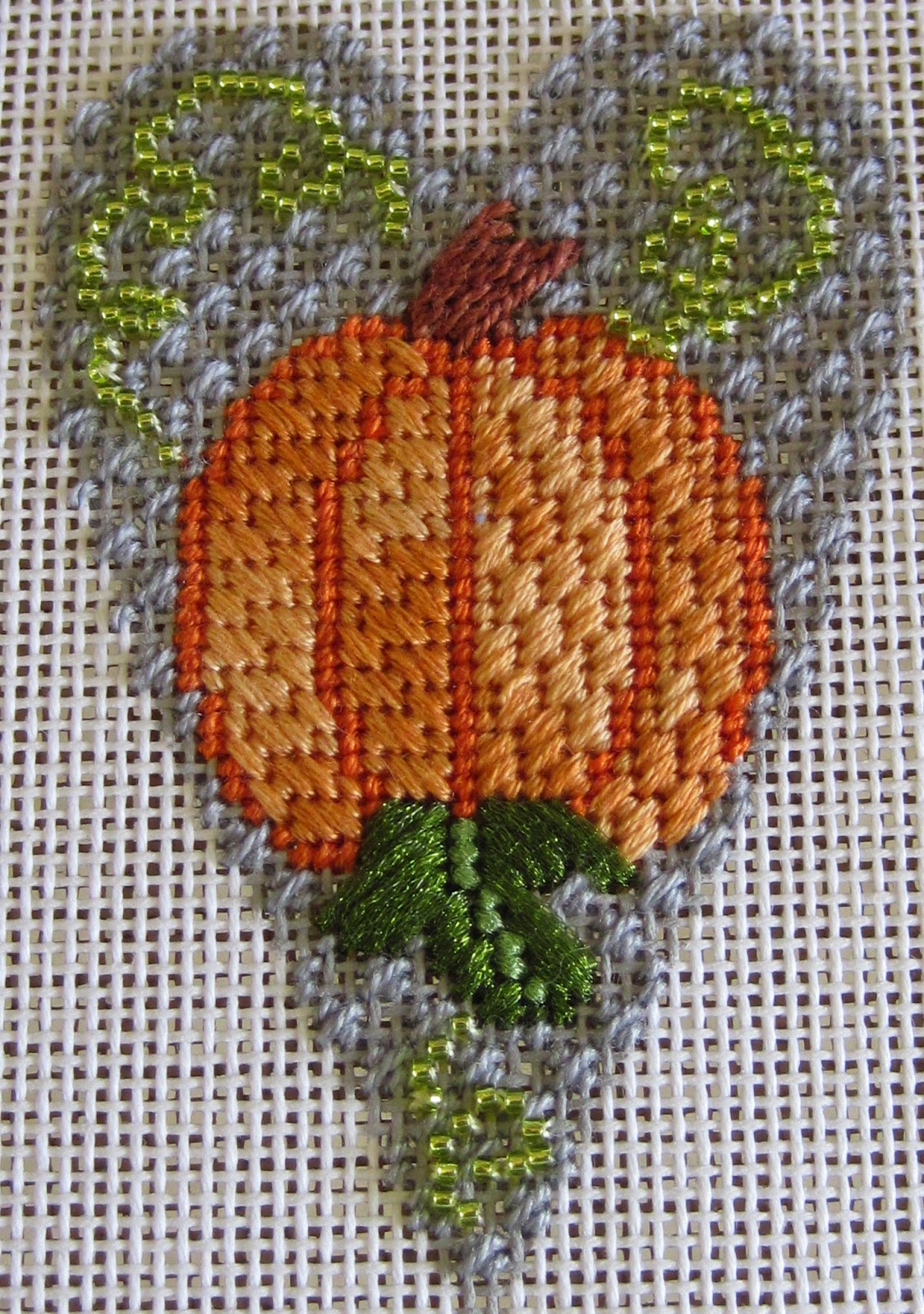 The Owl Stitchery Blog: NeedleDeeva Fall Hearts Stitch Guides