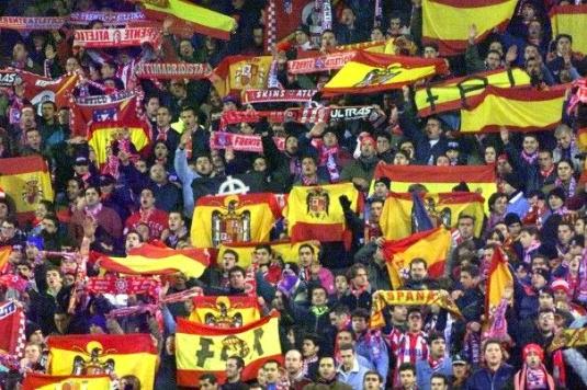 Educación para Pubertosos: Ultras de fútbol y política