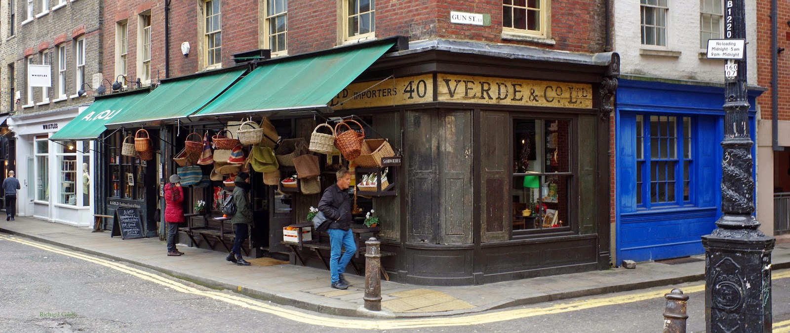 Essays and Diversions: London 11 - Spitalfields