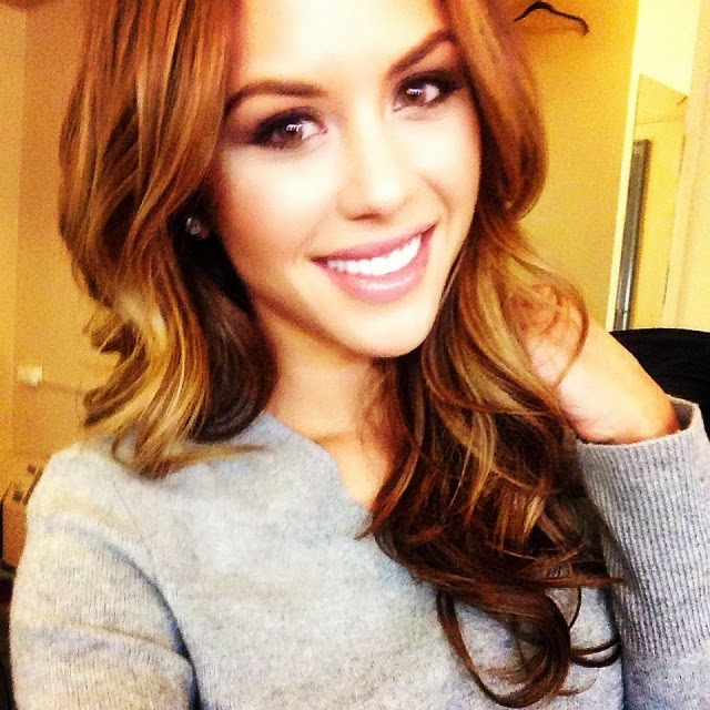 Brittney Palmer | Selfie Stars