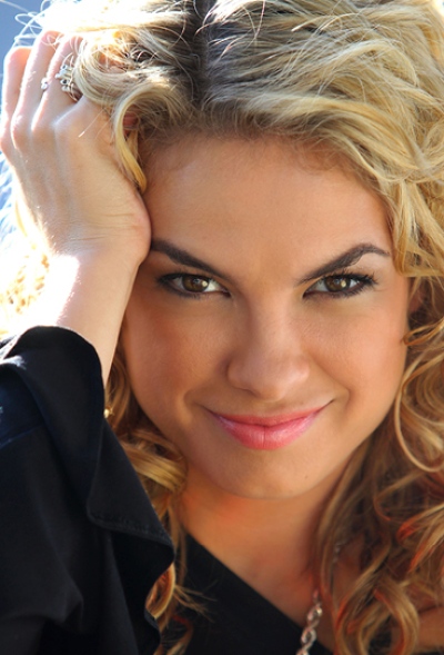 Sempre Rebelde: Lua Blanco