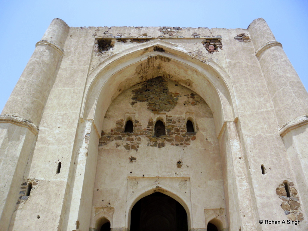 Begumpuri Masjid, New Delhi (14th Cent CE) ~ Path Rarely Taken - The ...