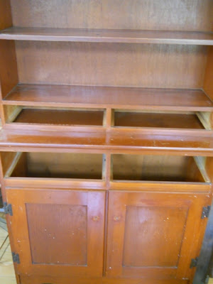 dreamingincolor: Red Painted Hutch with Birds