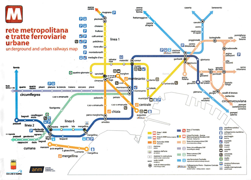 Les stations de métro de Naples