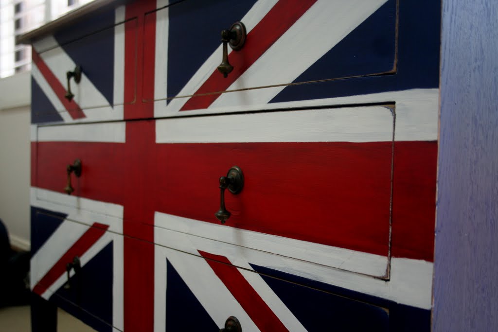 Lilyfield Life: Union Jack Dresser