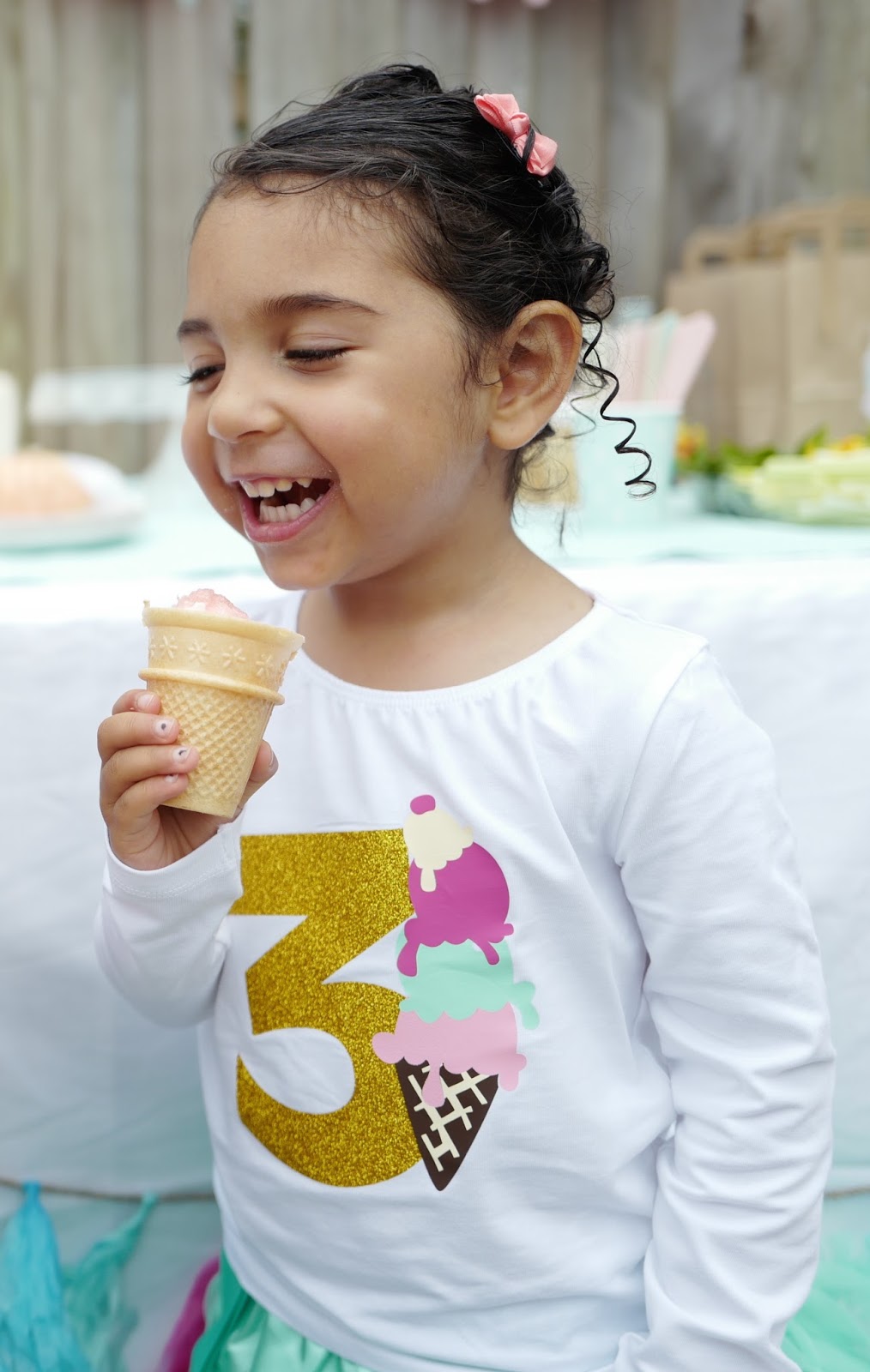 Silhouette UK: How to make a Birthday t-shirt with layered htv