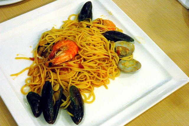 DUDE FOR FOOD: Lombardi's: Fresh, Authentic Italian Cuisine at Shangri ...