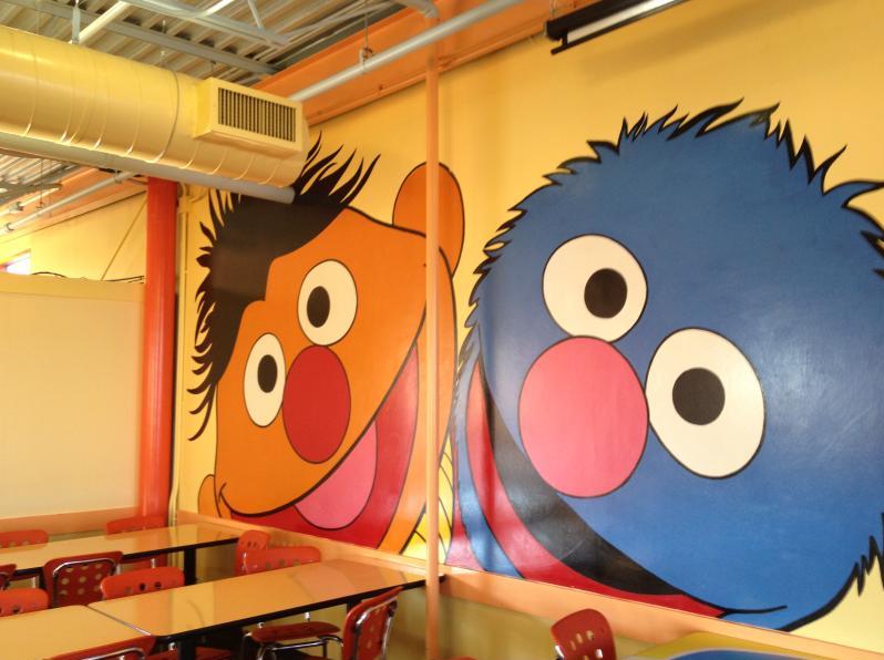 Big Bird Bridge: Inside Elmo's Eatery