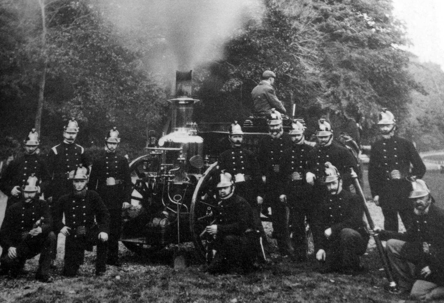 Tour Scotland: Old Photograph Fire Engine Hawick Scotland