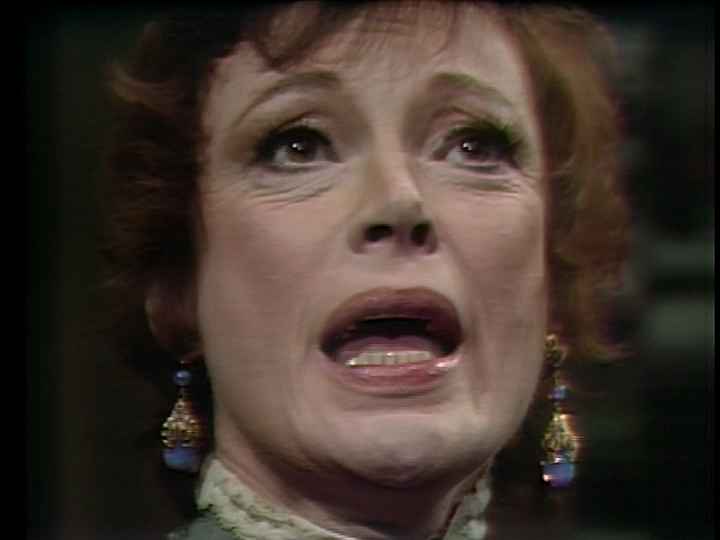 Shadows on the Wall: An Online Dark Shadows Fanzine: The Fits, Fashions ...