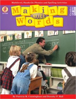 Autumn Word Building Activty - Crockett's Classroom