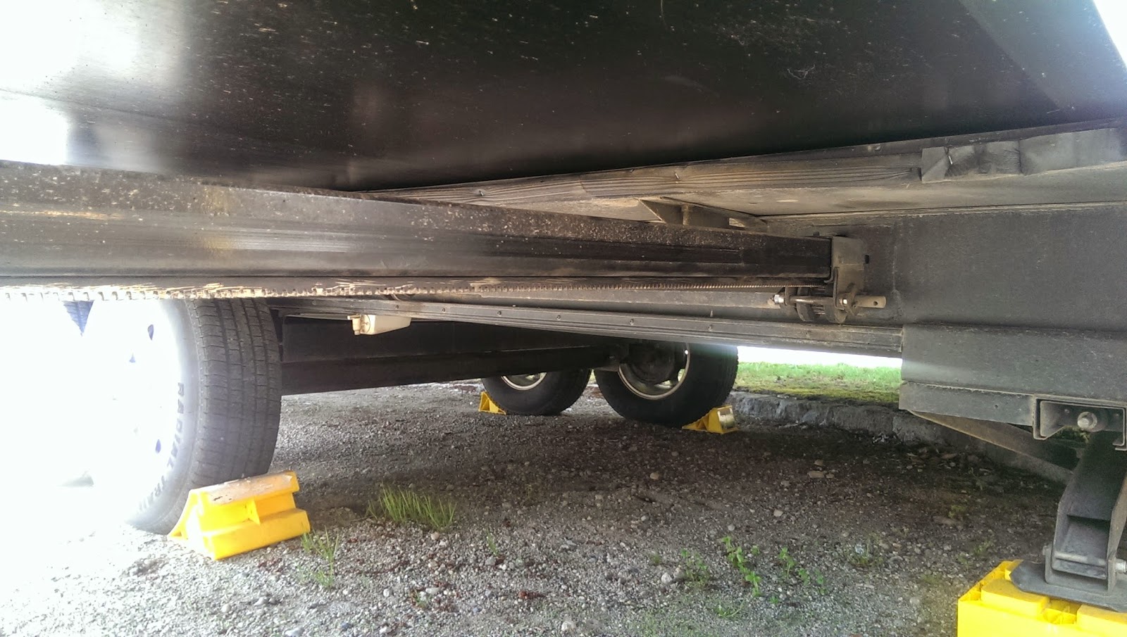 Slide assembly under the trailer.