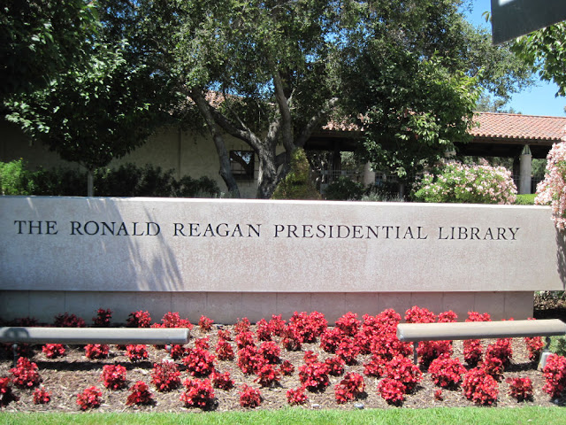 My Visit to Ronald Reagan Presidential Library: A Photo Review