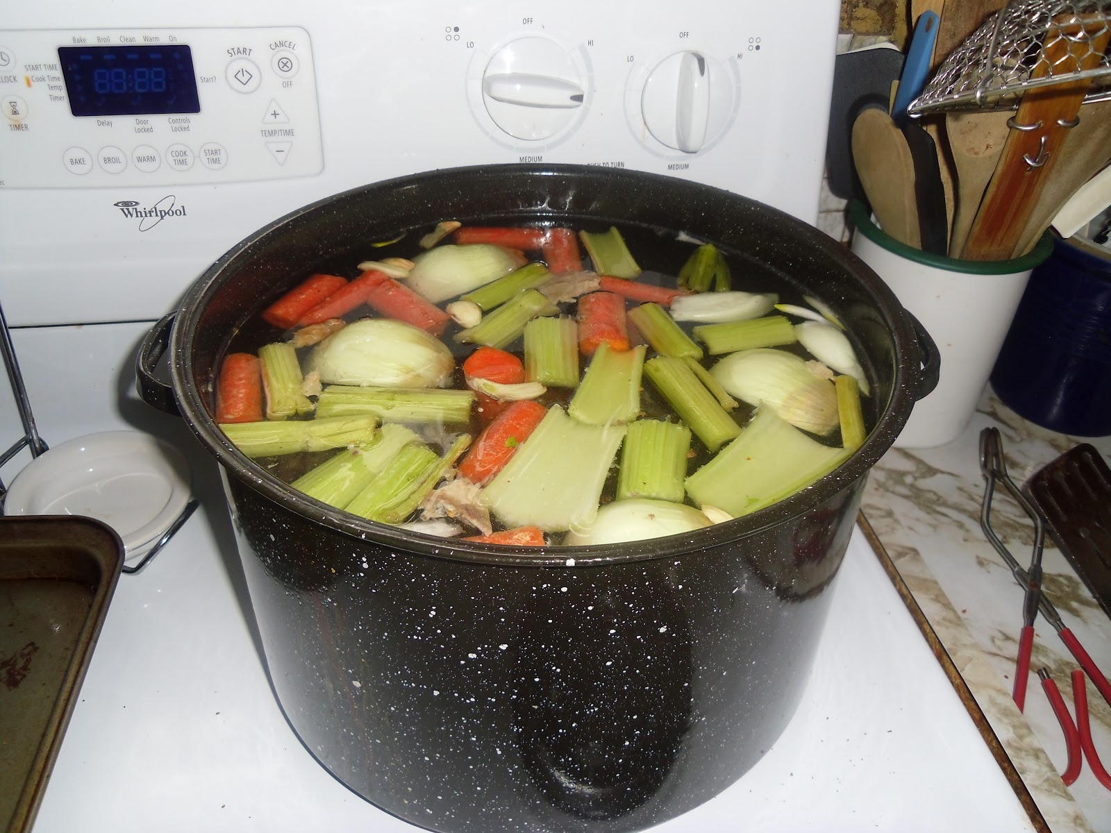 Make Your Homemade Chicken Stock From Scratch - Living Life in Rural Iowa