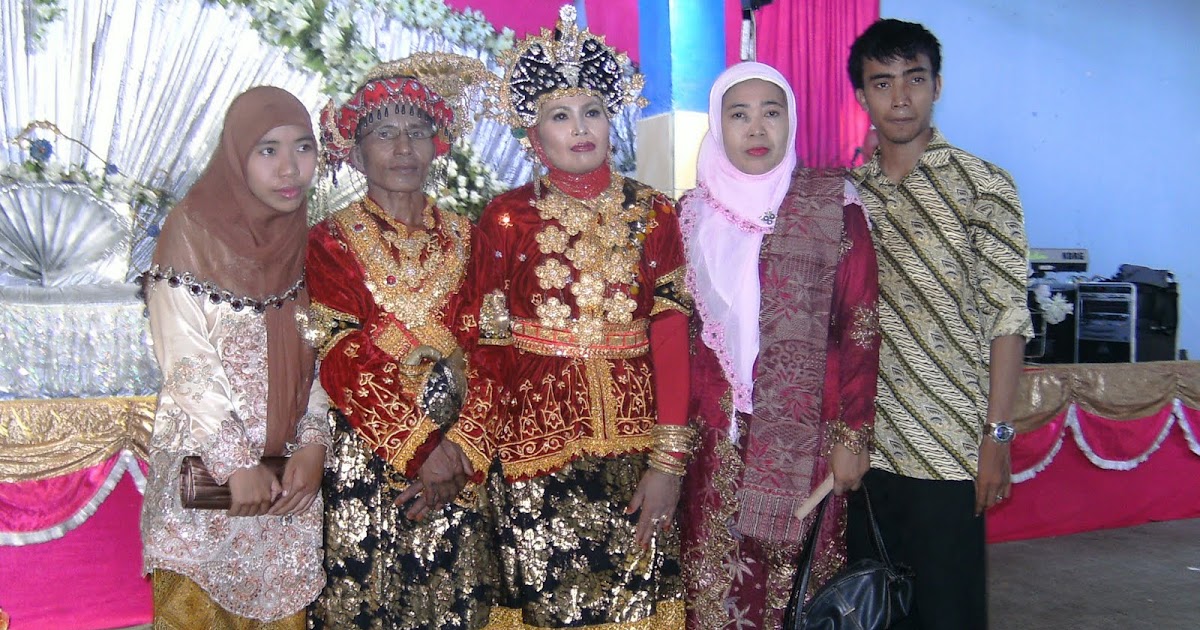 ADAT PERNIKAHAN SUKU SUMBAWA ~ SEJARAH TANA SAMAWA