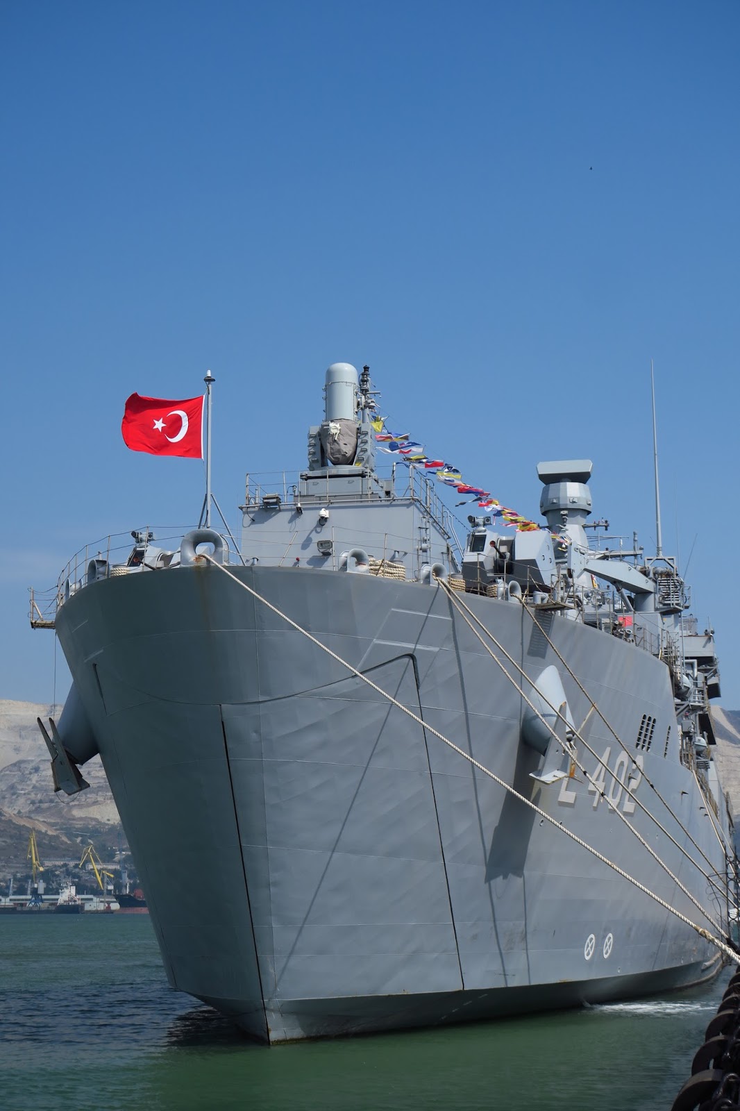 Naval Analyses: Bayraktar class landing ships of the Turkish Navy