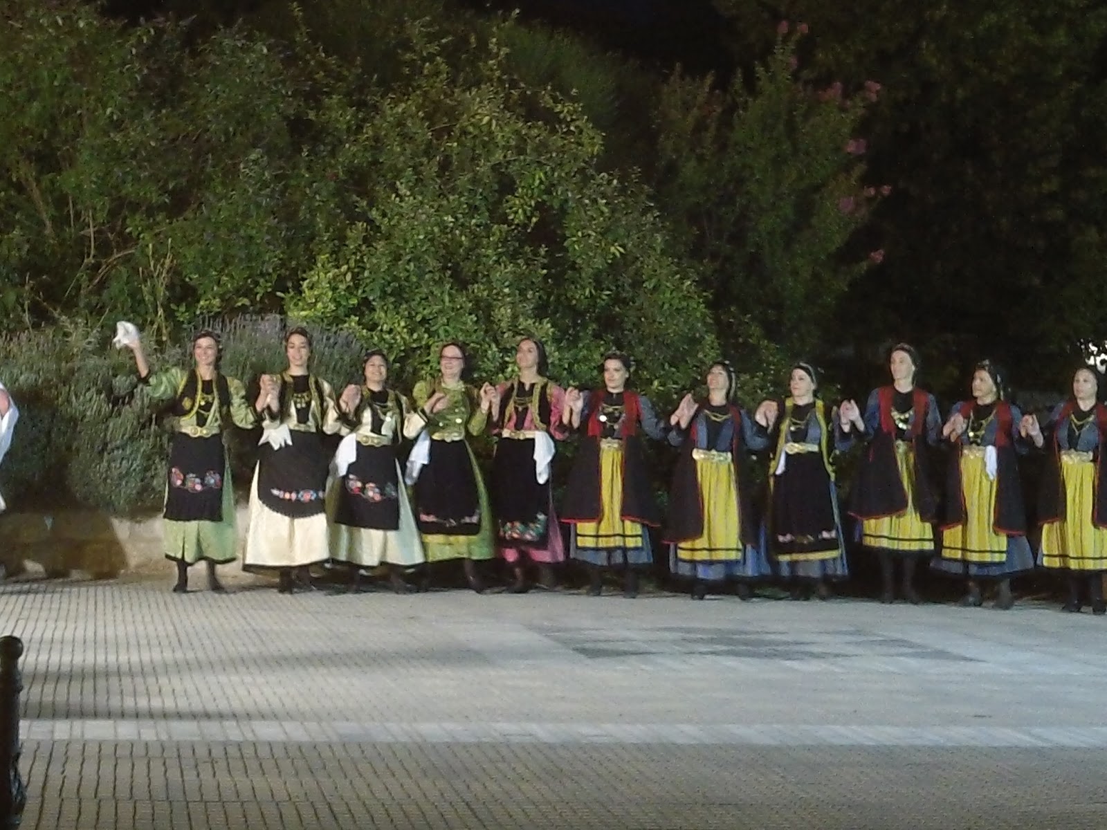 folklore-Παράδοση-Πολιτισμός: ΠΑΝΗΓΥΡΗ 29/30 ΙΟΥΝΙΟΥ 2013 ΣΤΗΝ ΠΕΛΛΑ
