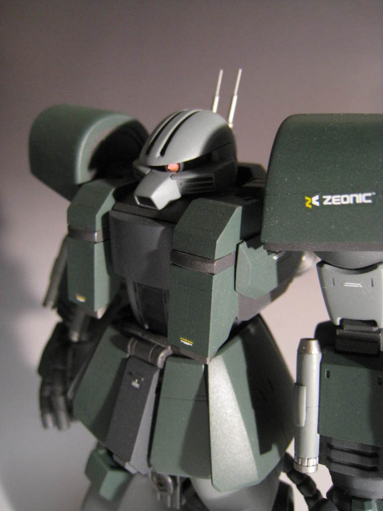 HGUC 1/144 MS-06Z Psycommu System Zaku Custom Build