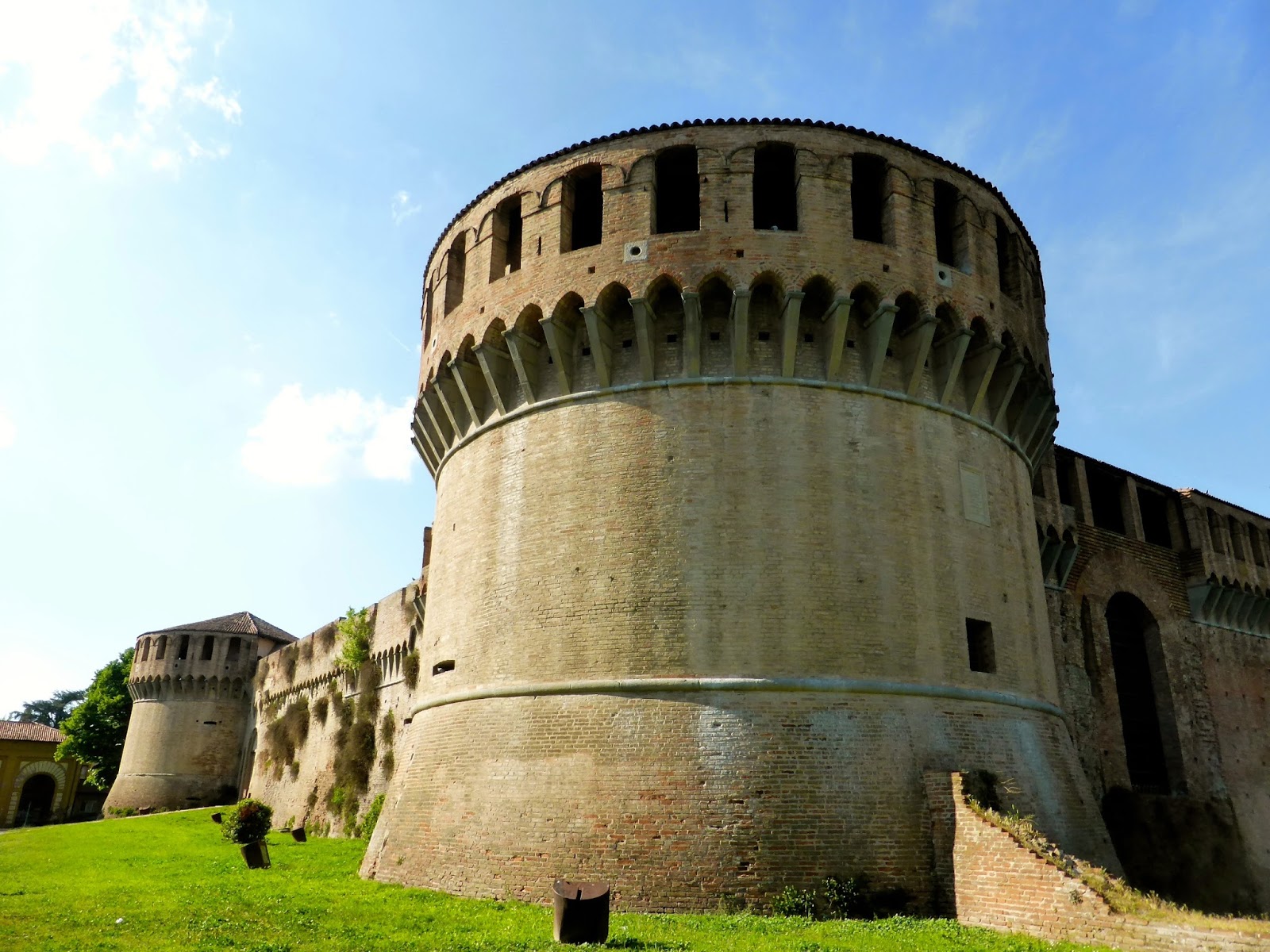 Facciamo un giro in centro?: IMOLA