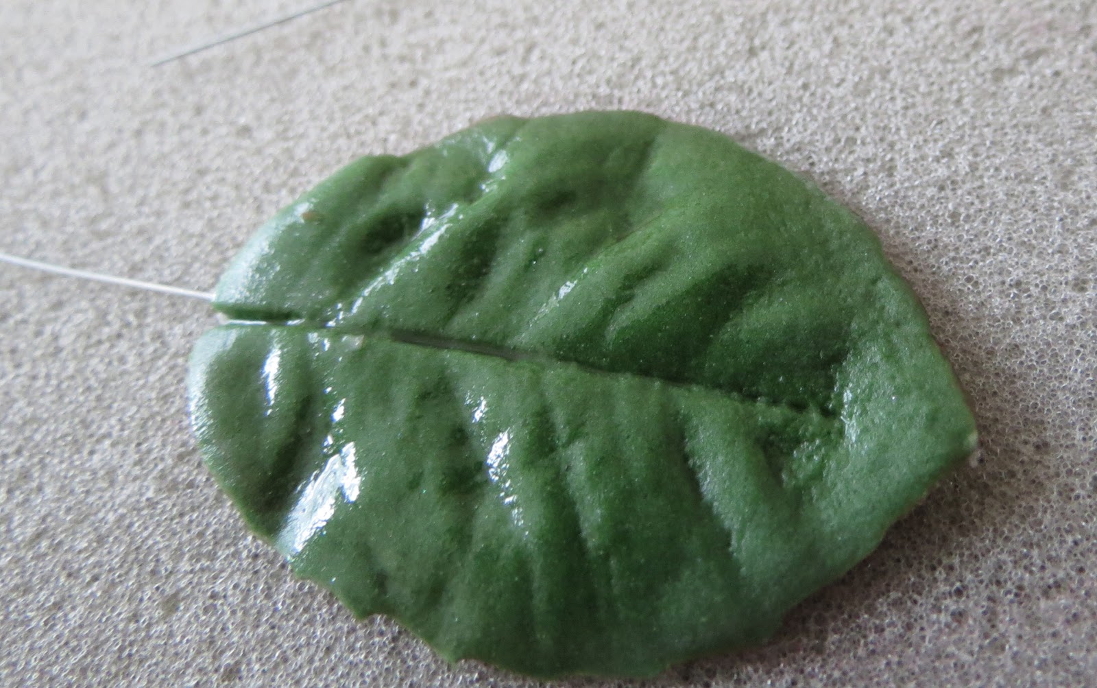 BakerLou: Rose Leaves Tutorial