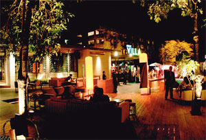 Nightlife in Perth: Funky Villa