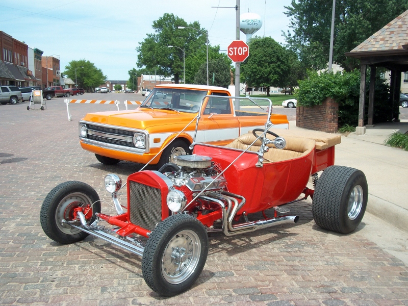 Blue Collar Rides: Hot Rods and Harleys!