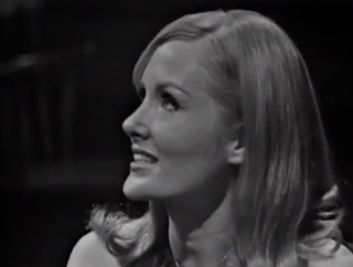 Shadows on the Wall: An Online Dark Shadows Fanzine: Nancy Barrett