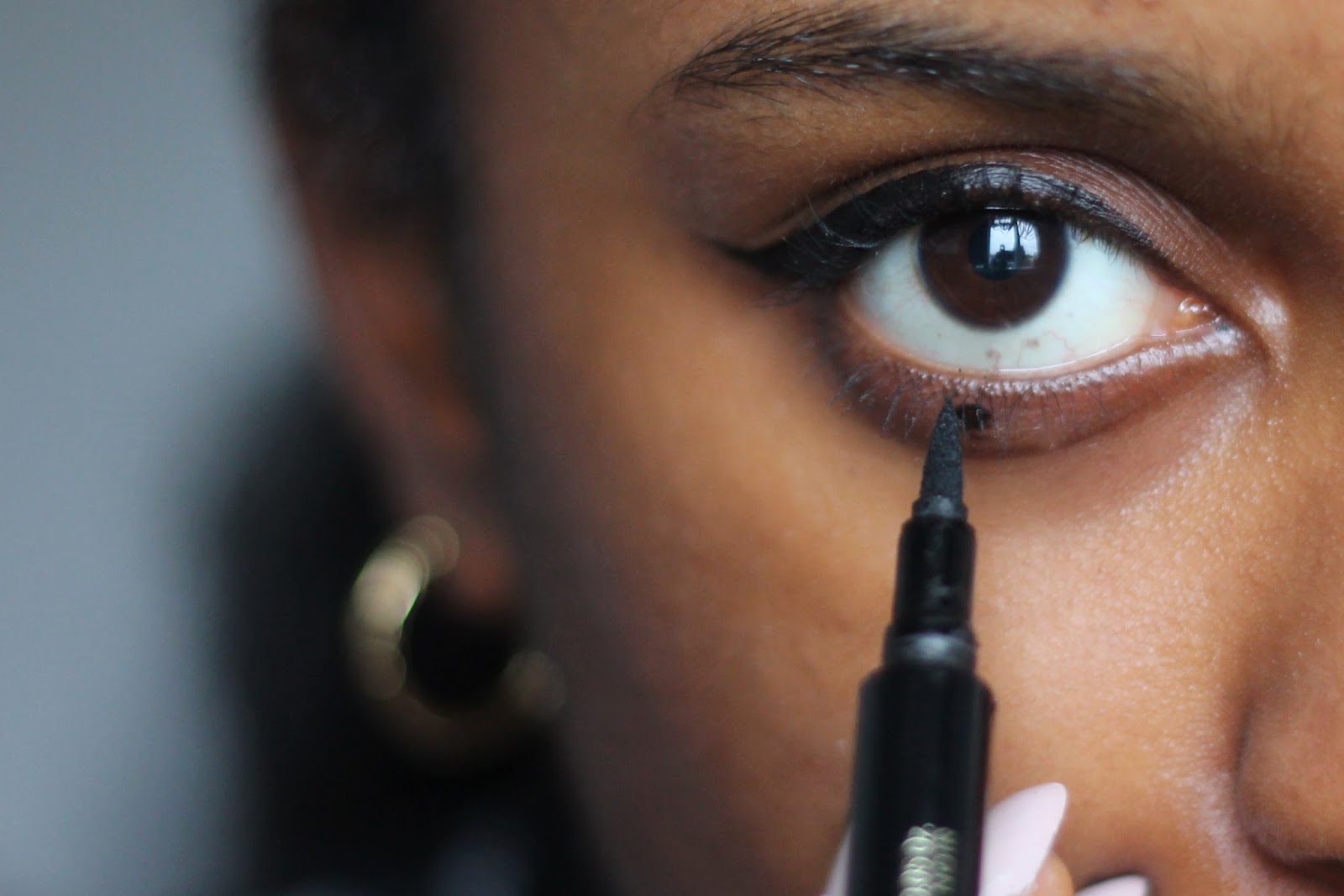 LOOK.LOVE.WEAR: DIY : Dotted Eyeliner