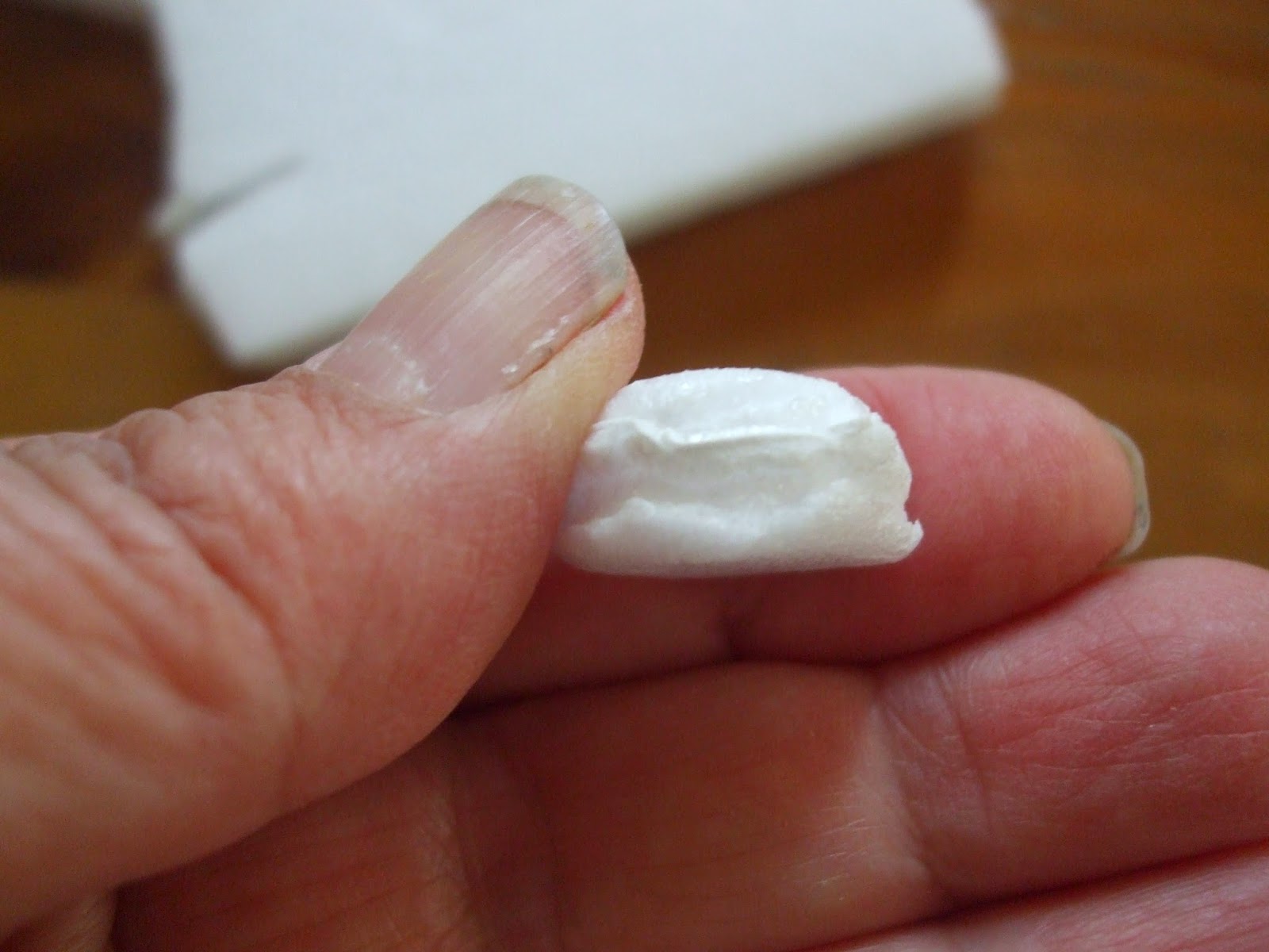 Marianne's Miniverse: My Fimo free bread.