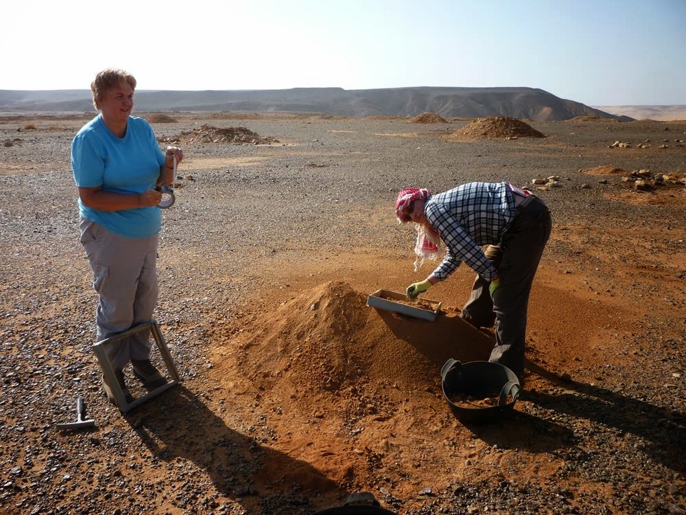 JORDAN 2013 GARP Dig: Day 5 - Back to Batn Al-Ghul and a seal shreik