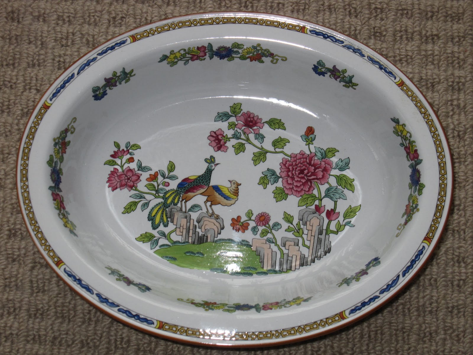 W o k a r e l l a: Mixed Spode Dinnerware
