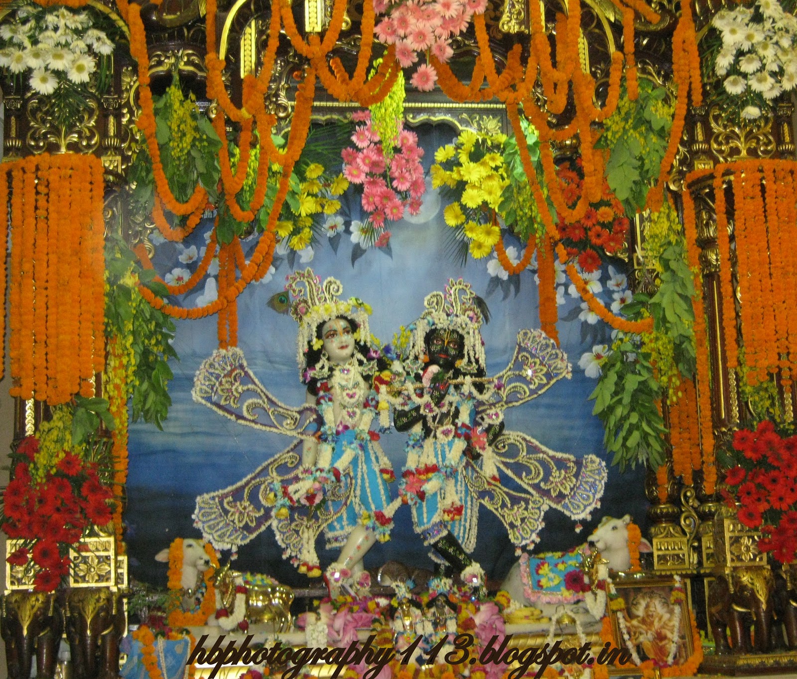 The Eternal Love of Krishna. Temples of Mathura Vrindavan.: Bliss and ...