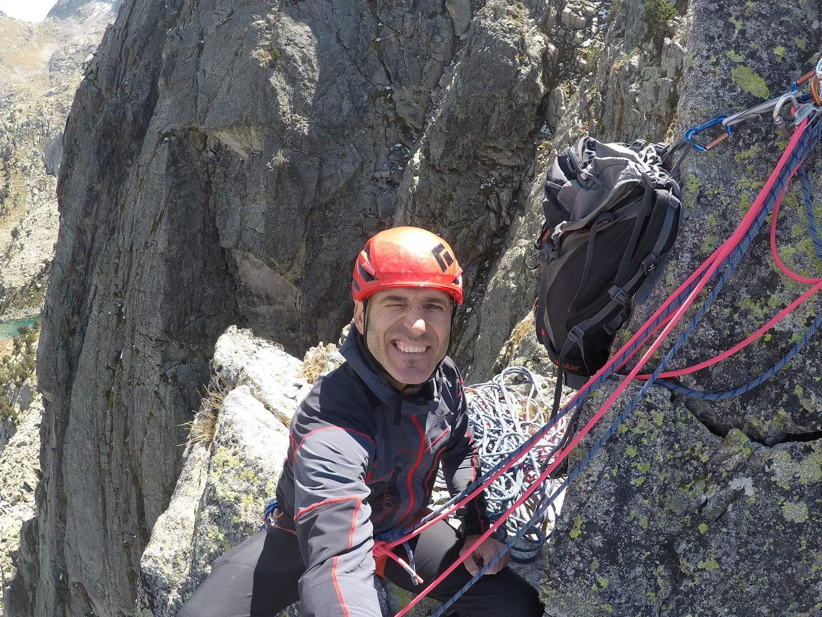 Espero Esmolat - 290m V - 5è Agulla de Delluí (Parc Nacional ...