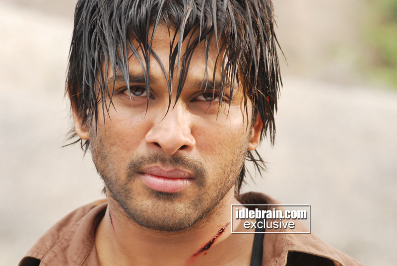 Varudu - Movie Stills (Source:idlebrain.com) | Allu Arjun Gallery