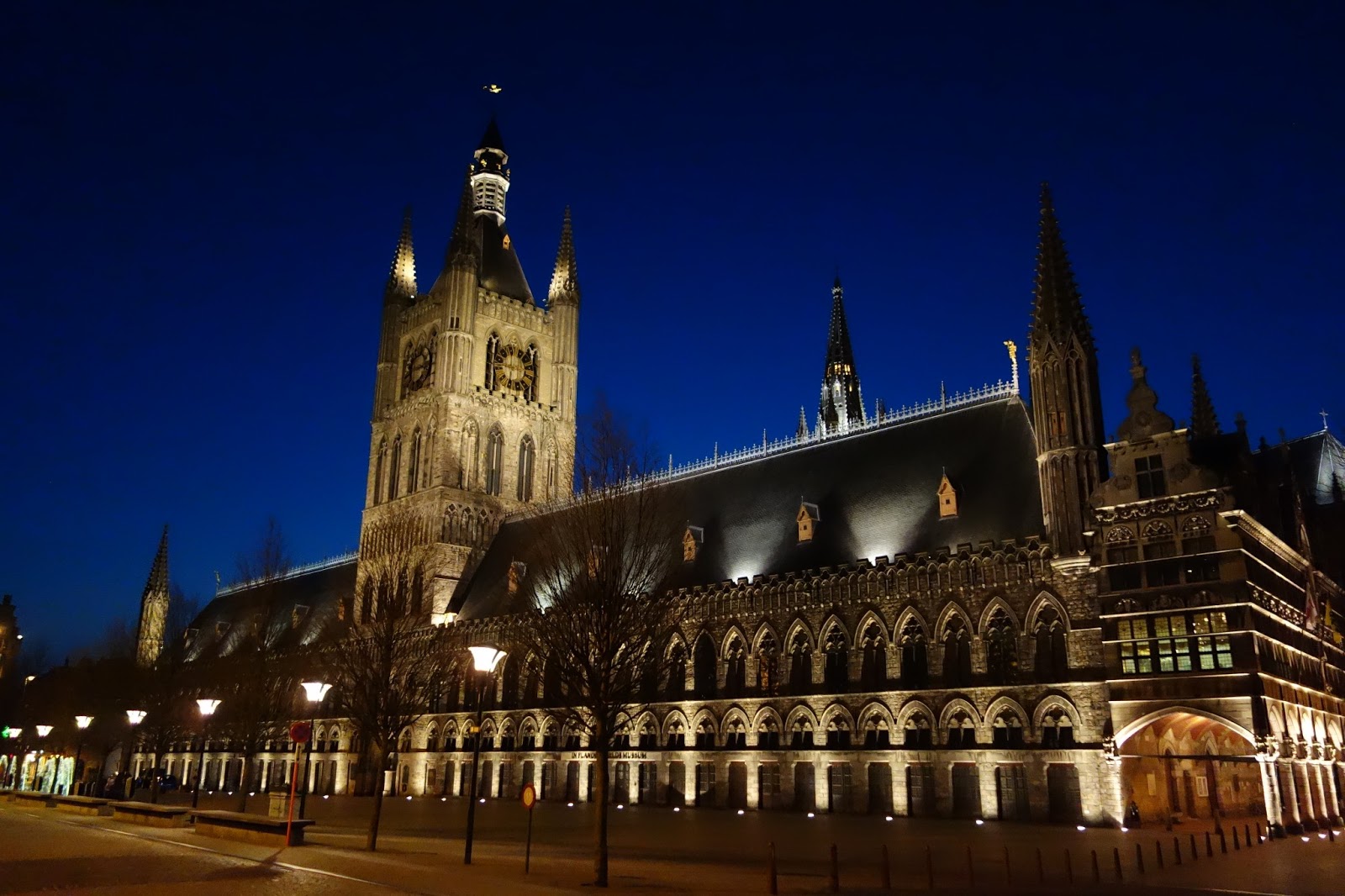 Adventures with Jaap: In Flanders Fields: Ieper (Ypres), Belgium