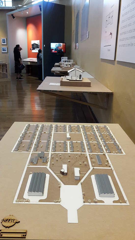 podio: La Otra Modernidad, Carlos Leduc Montaño